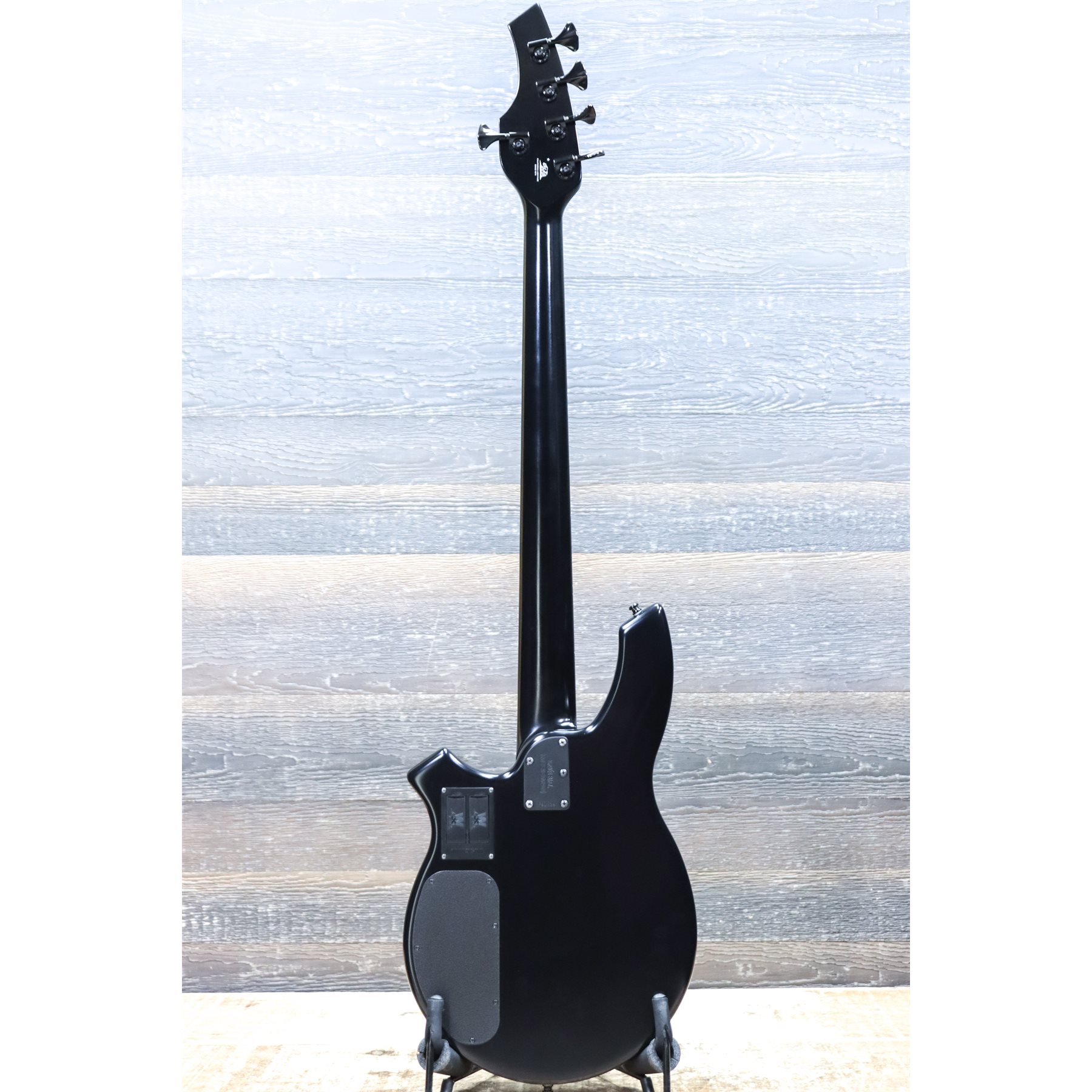 ERNIE BALL MUSIC MAN BONGO 5 HH STEALTH BLACK 5-STRING ELECTRIC BASS W/CASE