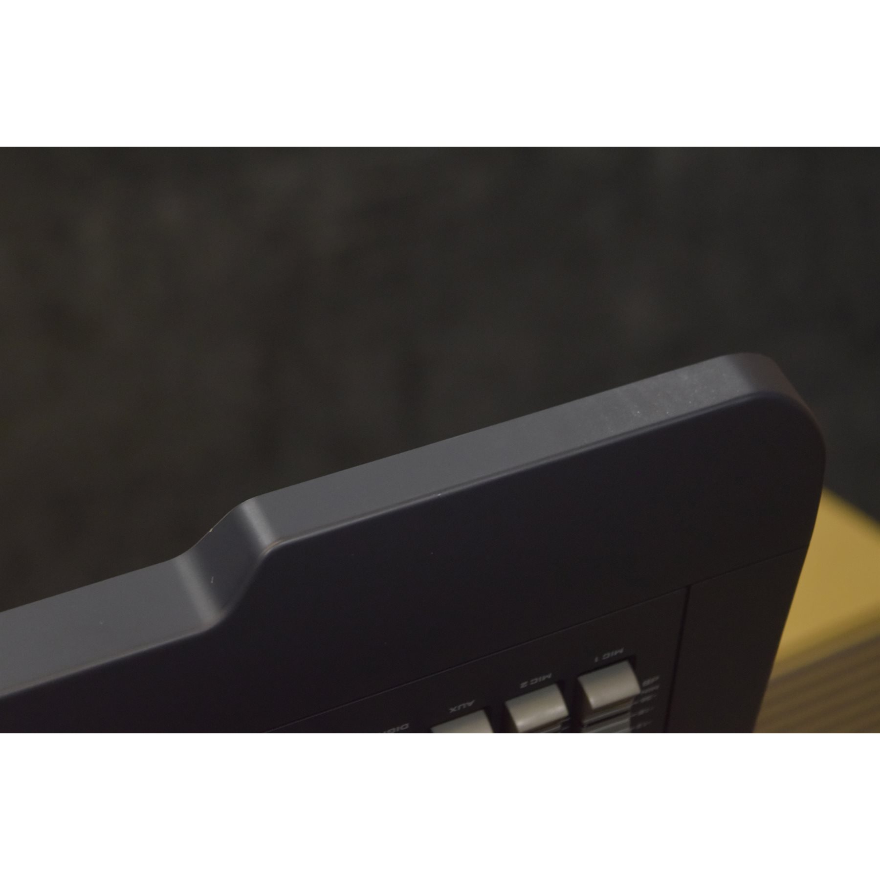 DATAVIDEO SE-650 4-INPUT HD DIGITAL VIDEO SWITCHER WITH 4-CHANNEL AUDIO ...